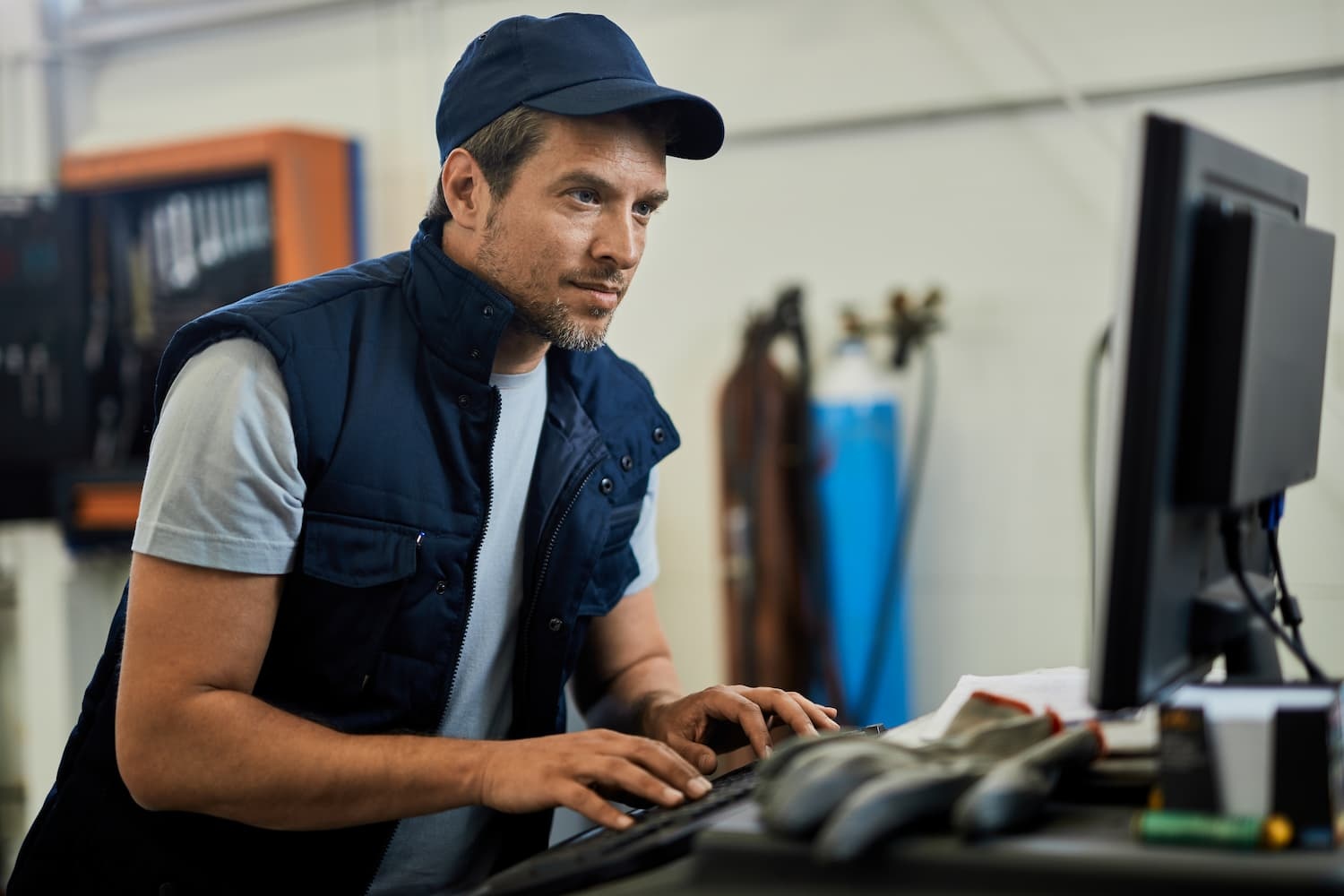 Agent technique : métier, salaire, formation, diplôme